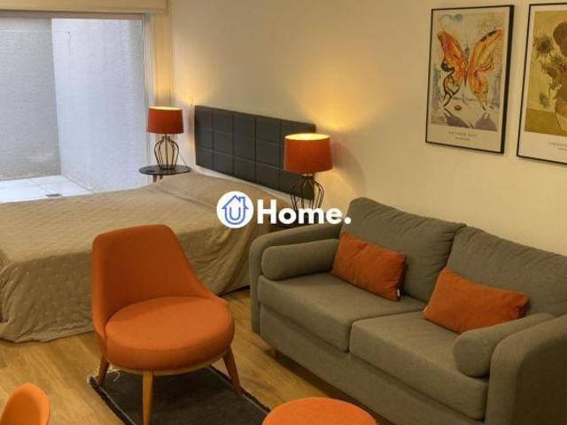 Apartamento Garden, 1 quarto, todo mobiliado, próximo a Redenção bem arejado e