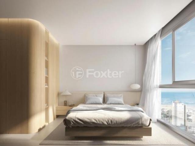 Apartamento Garden, 2 dormitórios, 131 m², em Centro