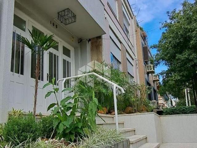 Apartamento garden 2 dormitórios, 1 suite, a poucas quadras da Praça da Encol