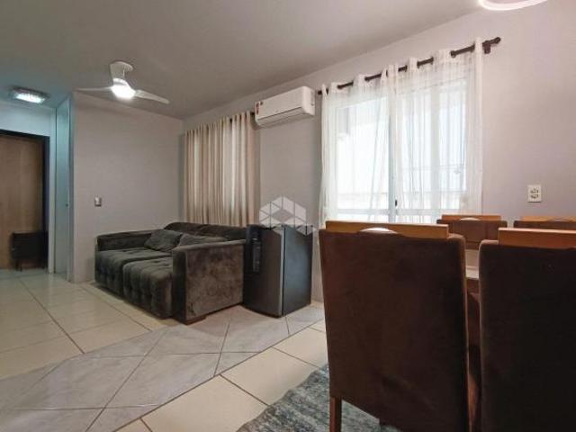 Apartamento garden, 2 dormitorios, 1 vaga de garagem, no bairro Humaitá, em Port