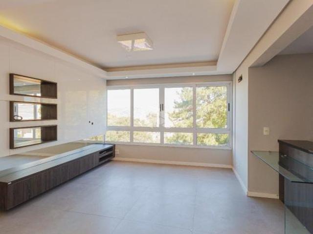 Apartamento Garden 2 dormitórios, 2 vagas no bairro Petropolis, Porto Alegre