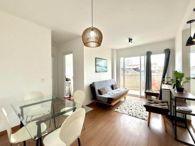 Apartamento Garden 2 dormitórios à venda em Porto Alegre | Mobiliado | Pátio pri