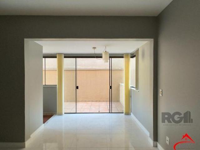 APARTAMENTO GARDEN, 2 DORMITÓRIOS E 1 VAGA DE GARAGEM COM ÓTIMA LOCALIZAÇÃO NO M