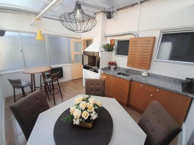 Apartamento garden 2 dormitórios para venda no bairro Cidade Baixa Porto Alegre