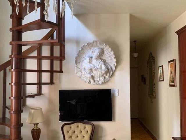 Apartamento garden 2 dormitórios para venda no Centro Histórico