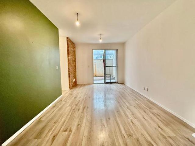 Apartamento Garden, 2 quartos sendo 1 suíte, 2 vaga de carro. FL58