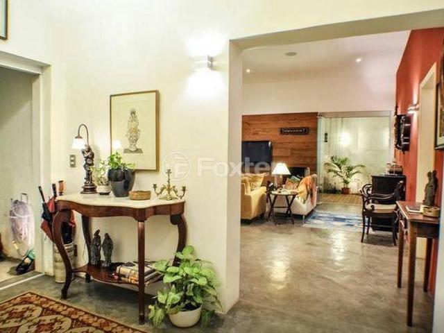 Apartamento Garden, 4 dormitórios, 195 m², em Liberdade