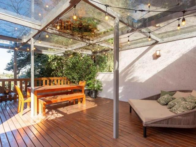 APARTAMENTO GARDEN COM CARA DE CASA