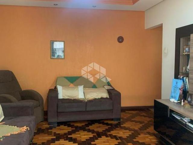 APARTAMENTO GARDEN COM CHURRASQUEIRA, 2 DORMITÓRIOS, 79 m²