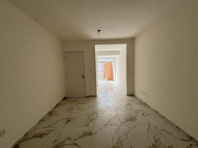 Apartamento Garden com excelente localização no Aeroporto