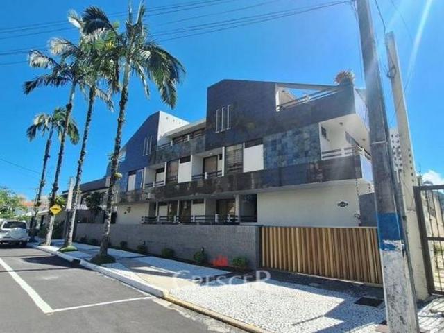 Apartamento garden com piscina à venda em Caiobá!