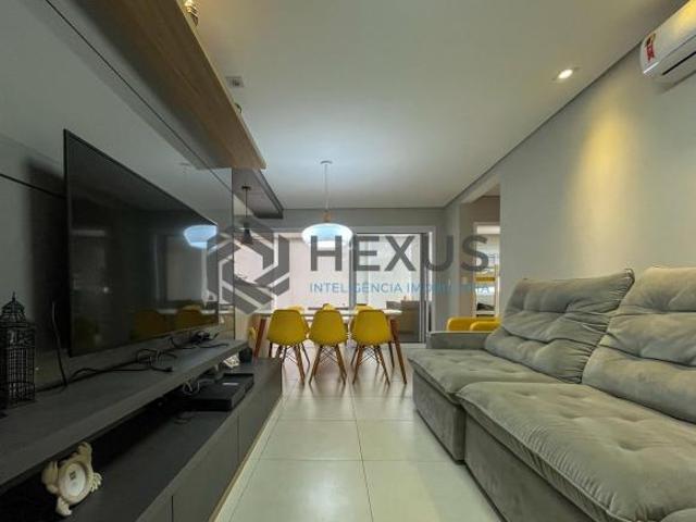 Apartamento garden com varanda gourmet e lazer de clube na beira mar da Praia do