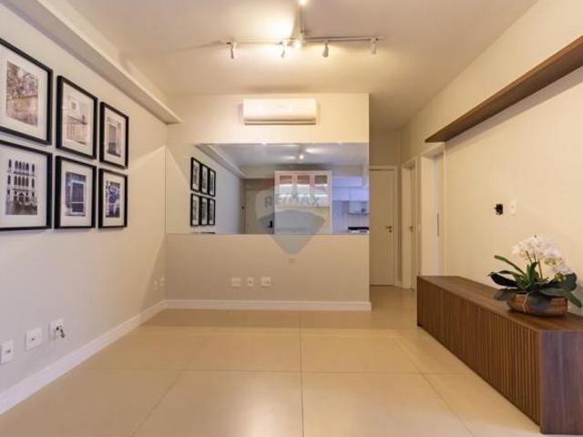 Apartamento Garden com 157m2, 3 dormitórios, 1 suíte e 2 vagas de garagem
