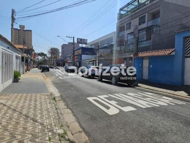 Apartamento Garden com 2 Dormitórios, 2 Vagas e 1 Suíte — Campestre, Santo André