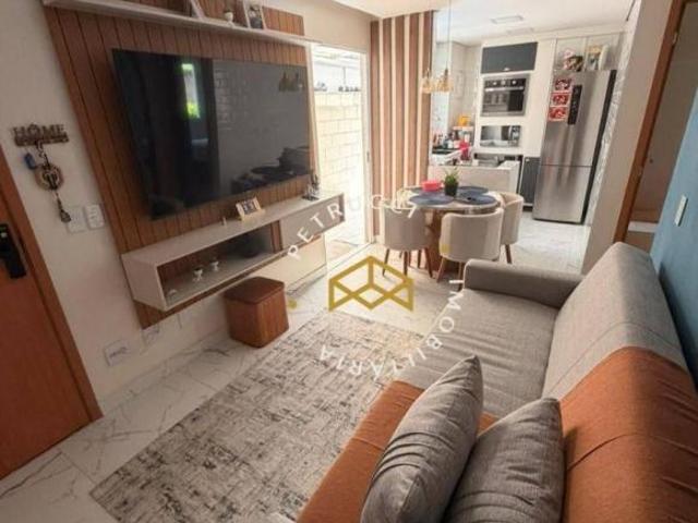 APARTAMENTO GARDEN COM 2 DORMITÓRIOS E MÓVEIS PLANEJADOS