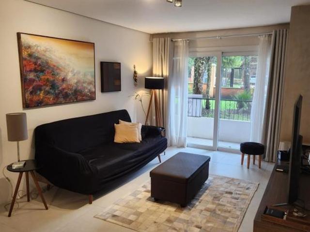 Apartamento garden com 2 suítes em Canela
