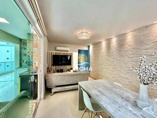 Apartamento Garden com 2 quartos sendo 1 suíte à venda na Praia das Pitangueiras Guarujá/SP