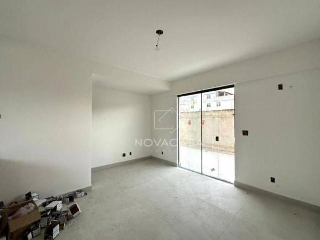 Apartamento Garden com 3 dormitórios à venda, 64 m² por R$ 944.000,00 Itapoã Belo Horizonte/MG