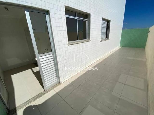 Apartamento Garden com 3 dormitórios à venda, 100 m² por R$ 560.000,00 Heliópolis Belo Horizonte