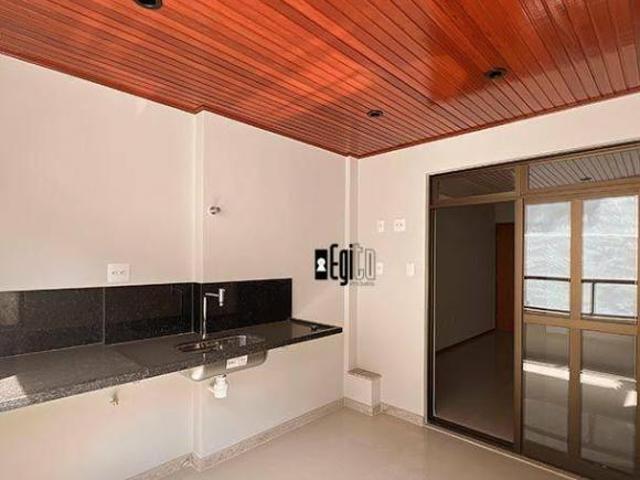Apartamento Garden com 3 dormitórios à venda, 110 m² por R$ 619.000,00 São Mateus Juiz de Fora/M