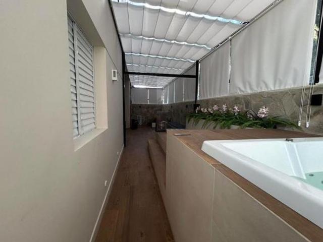 Apartamento Garden com 3 dormitórios à venda, 142 m² por R$ 1.600.000,00 Marapé Santos/SP