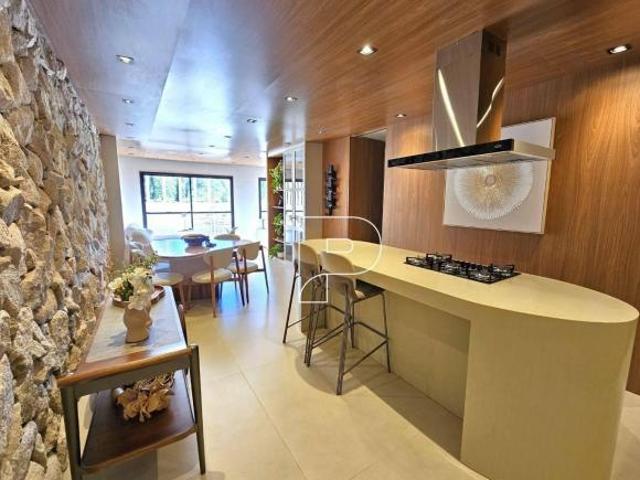 Apartamento Garden com 3 dormitórios à venda, 174 m² por R$ 1.983.800,00 Granja Viana Cotia/SP