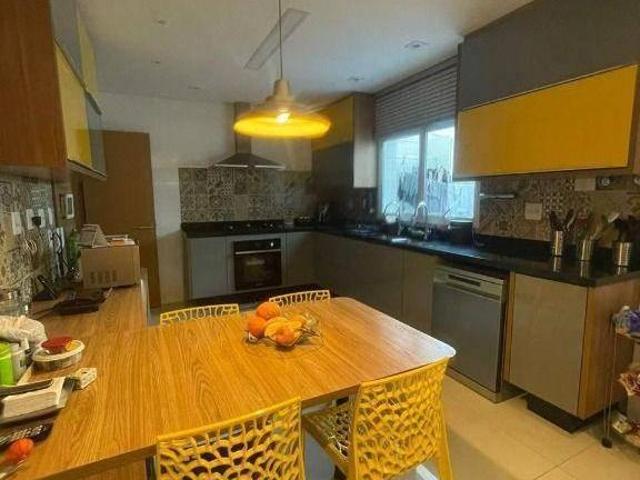 Apartamento Garden com 3 dormitórios à venda, 260 m² por R$ 2.300.000,00 Embaré Santos/SP