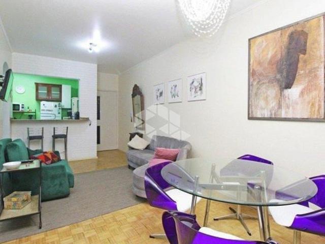 Apartamento Garden com 3 dormitórios e 1 vaga no Bairro Bom Fim, Porto Alegre