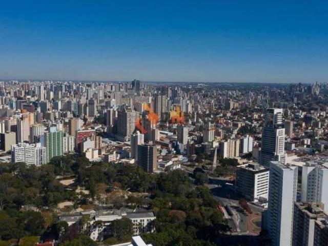 Apartamento Garden com 3 quartos, 3 suítes, 148 m² no Centro de Curitiba