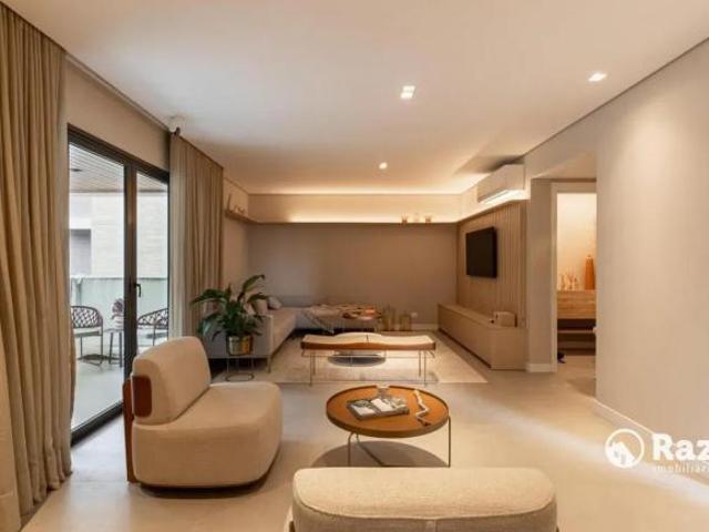 APARTAMENTO GARDEN COM 4 QUARTOS ÁREA TOTAL DE 291,60m² ED. EKKO PILARZINHO REF 6192