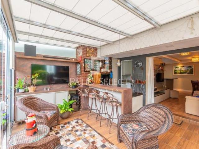 Apartamento GARDEN com 77 m², 3 quartos sendo 1 suíte à venda no bairro Fanny