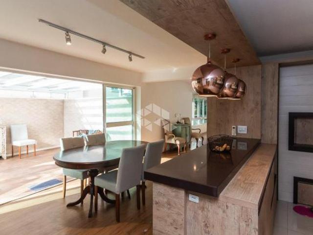 Apartamento Garden à venda, 03 suítes, 3 vagas no bairro Auxiliadora Porto Alegre / RS, próximo d