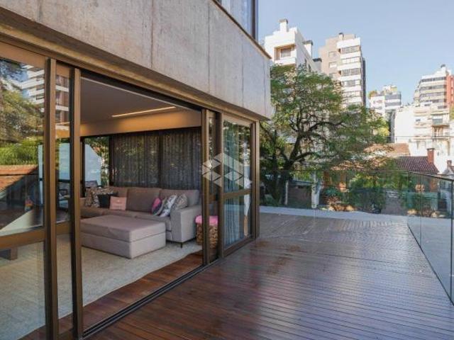 Apartamento Garden à venda 2 suítes e 2 vagas de garagem, bairro Petrópolis / Porto Alegre RS