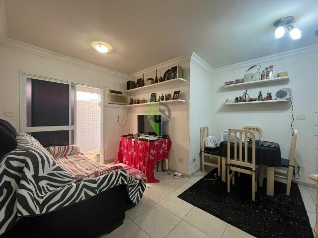 Apartamento Garden à venda com 3 dormitórios e piscina privativa no Gonzaga em Santos/SP