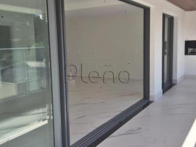 Apartamento Garden à venda em Campinas, Cambuí, com 3 suítes, com 212 m², Signat