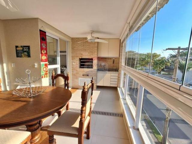 Apartamento Garden à venda na Enseada Guarujá