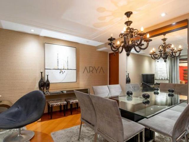 Apartamento Garden à venda no Água Verde ARYA1