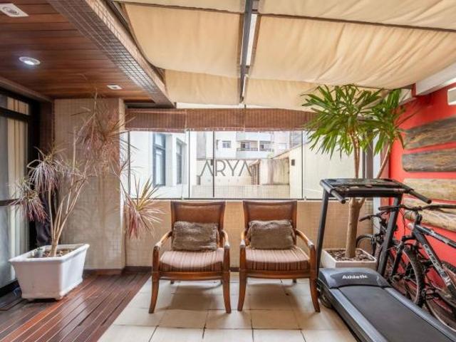Apartamento Garden à venda no Água Verde ARYA1