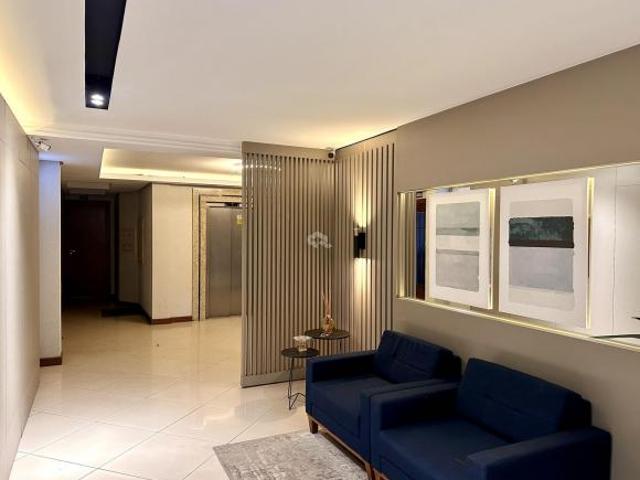 Apartamento Garden à venda no bairro Marechal Rondon em Canoas, 250m², 3 dormitórios com suíte, terr