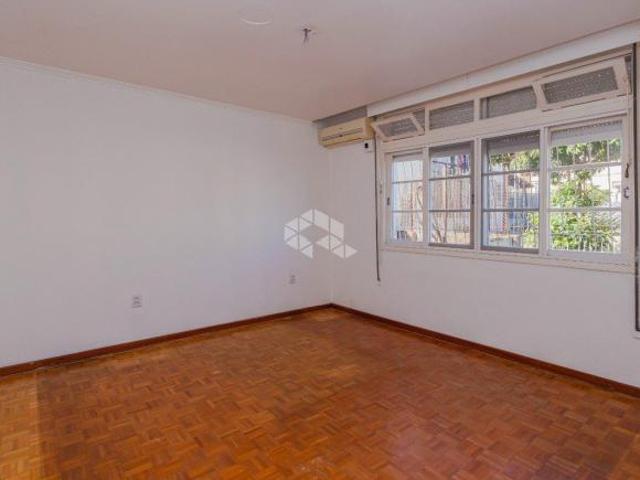 Apartamento Garden de 03 dormitórios no bairro Petrópolis