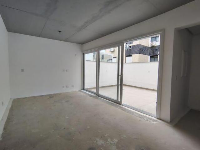 Apartamento Garden de 2 dormitórios, 1 suíte e 2 vagas de garagem
