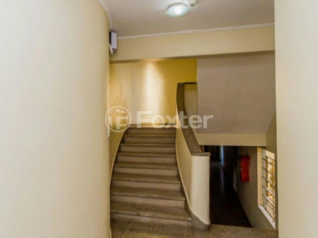 Apartamento Garden em condomínio com 1 dormitórios em Porto Alegre