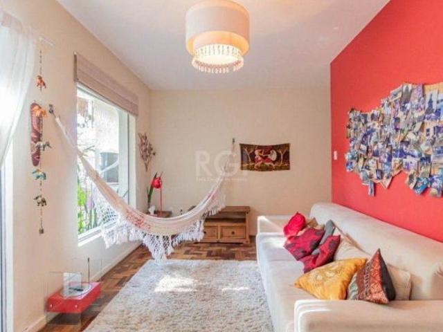 Apartamento garden, estilo casa, no coração do Moinhos de Vento