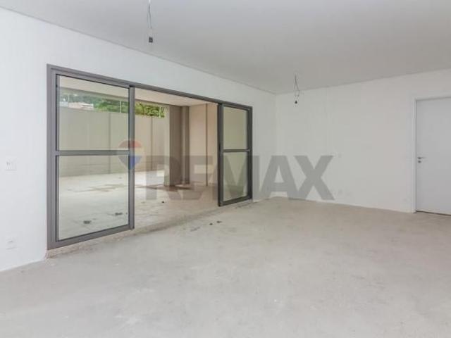 Apartamento Garden Exclusivo no Verdant Parque Resort – Sofisticação, Espaço e Natureza ao lado do M