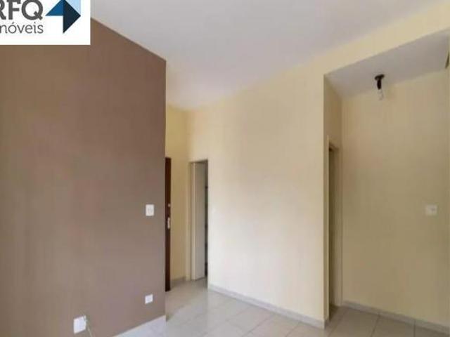 Apartamento Garden, fica no térreo com 67m² + quintal à 50 metros do parque da Aclimação