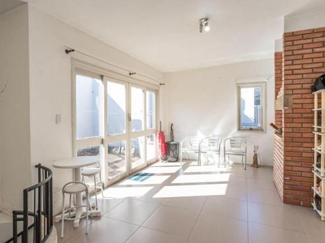 Apartamento Garden no Cristo Redentor de 1 dormitórios com terraço e 98m²