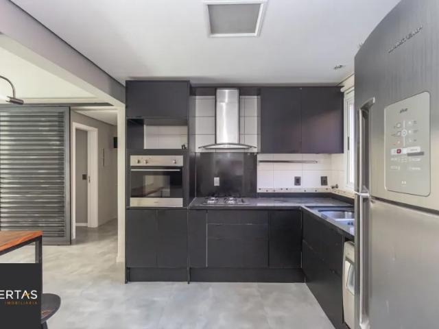 Apartamento Garden no bairro Pertrópolis de 3 dormitórios e 2 vagas DESOCUPADO
