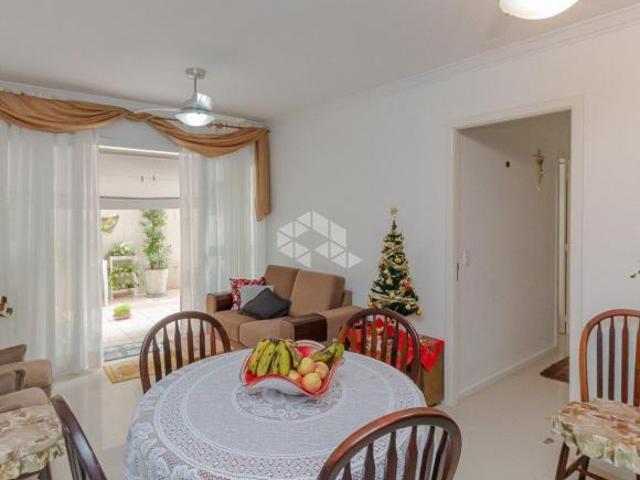Apartamento Garden no bairro Santana em Porto Alegre de 2 dormitórios, terraço e vaga