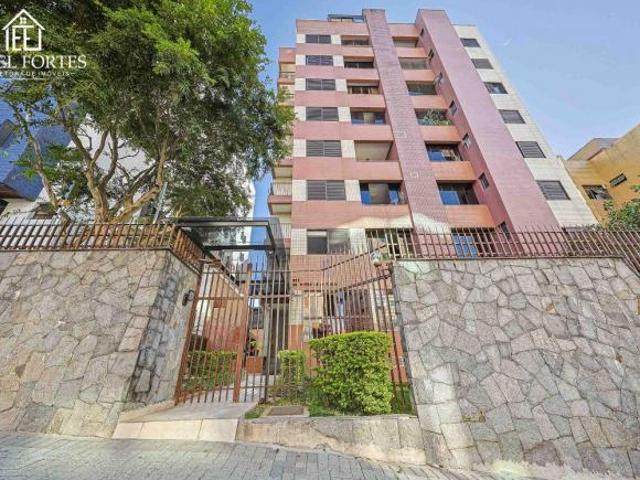 APARTAMENTO GARDEN NO BIGORRILHO CHAMPAGNAT | 147 m² TOTAL | 2 VAGAS | GARDEN PRIVATIVO