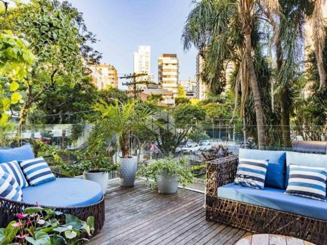 Apartamento Garden semi mobiliado com 157m² no bairro Petrópolis